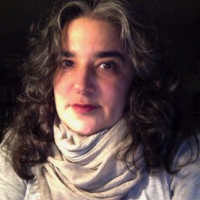 How to Survive a Dictator by Kelly Cressio-Moeller - MER - Mom Egg Review