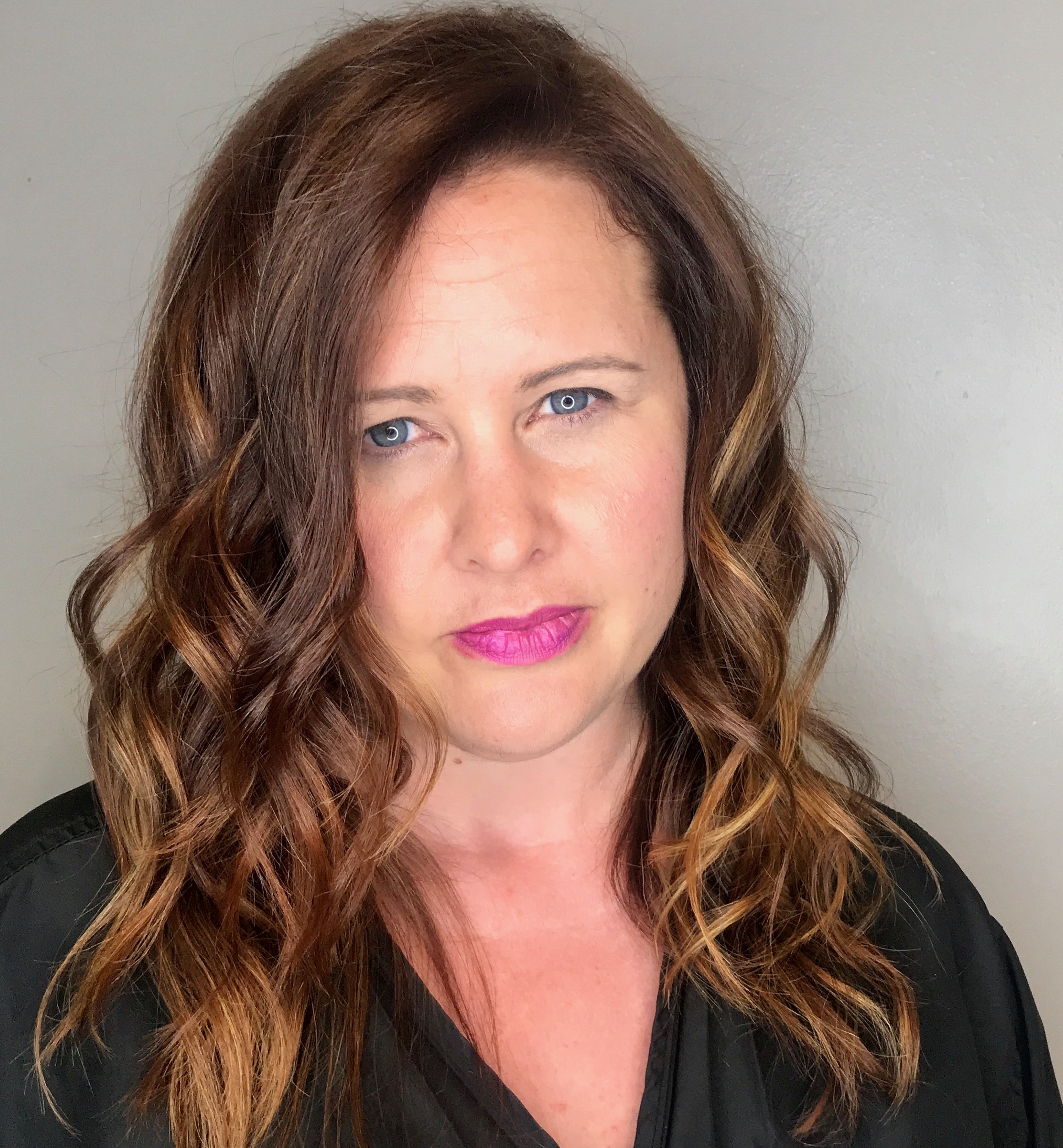 Jennifer Dickinson - No One's Darling - MER - Mom Egg Review